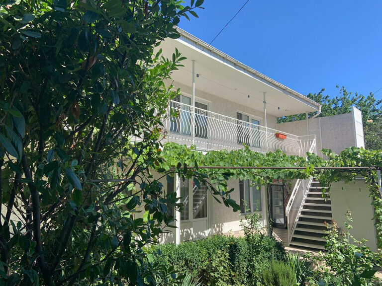 Konuk evi Semeinyi, Feodosya (Kefe), foto