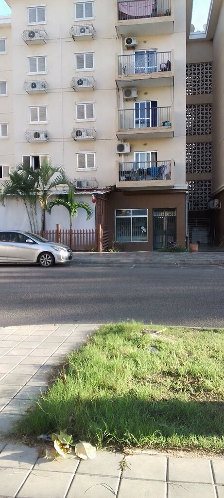 Güzellik salonu Cabeleireiro guizyren, Loanda, foto