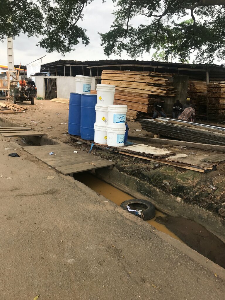 Pazarlar ve çarşılar Marché Bois Sec, Abican, foto