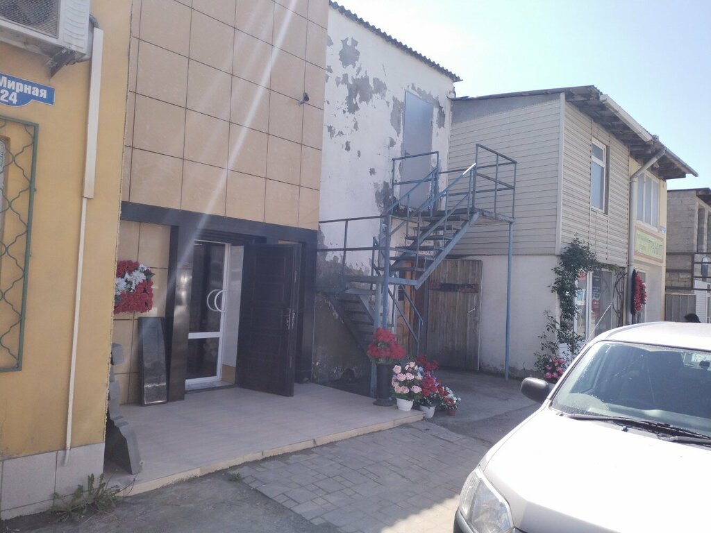 Heykel ve mezarlık taşı üreticileri Ритуал, Anapa, foto