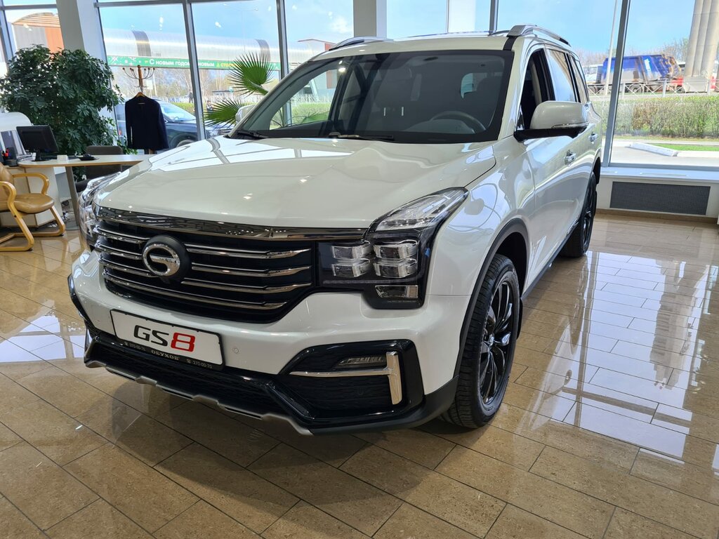 Otomobil satış galerileri Обухов Gac Motor, Permski krayı, foto