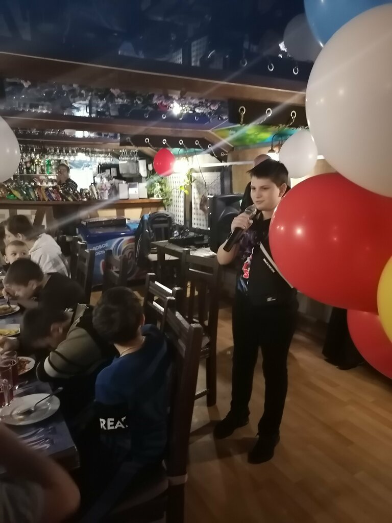 Kafe Новый Парус, Kogalym, foto