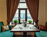 Bagration (Sinopskaya Embankment No:66), restoran  Saint‑Petersburg'dan