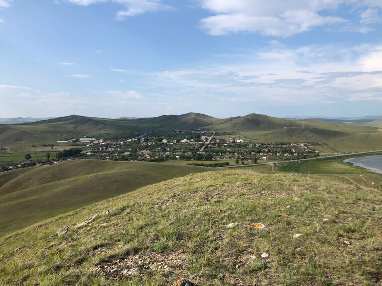 Dağ zirvesi Гора Хаялыгкичиг, Hakasya, foto