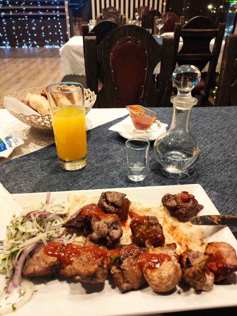 Kafe Шашлык Хаус, Moskova ve Moskovskaya oblastı, foto