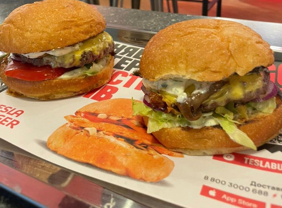 Fast food Tesla Burger, Muravlenko, foto