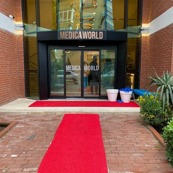Tıp merkezleri ve klinikler Medica World Estetik, İstanbul, foto