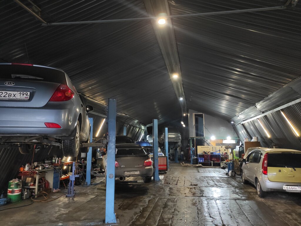 Araba klimalarının yakıt ikmali ГРМ-авто, Moskova, foto