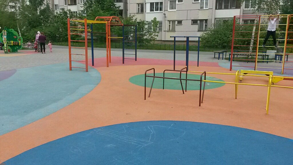 Oyun alanı Playground, Saint‑Petersburg, foto