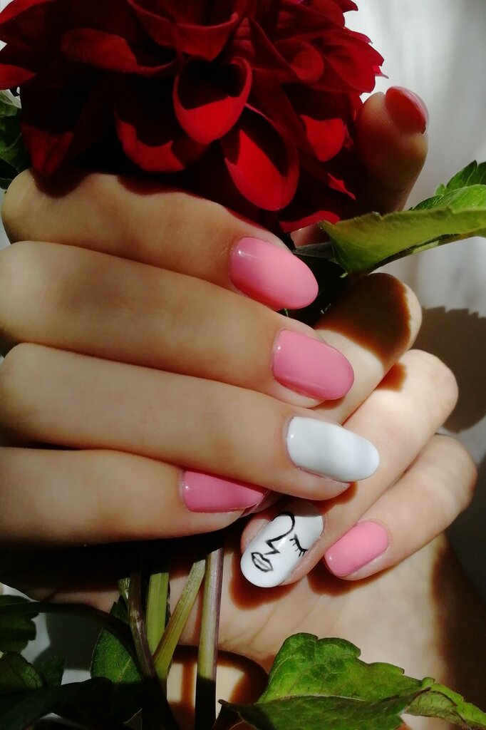 Güzellik salonu Fialkistudio, Konakovo, foto