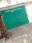 D. Y (Brazzaville, Commune de Poto-Poto, Mbetis Rue), yapı mağazası  Brazzaville'den
