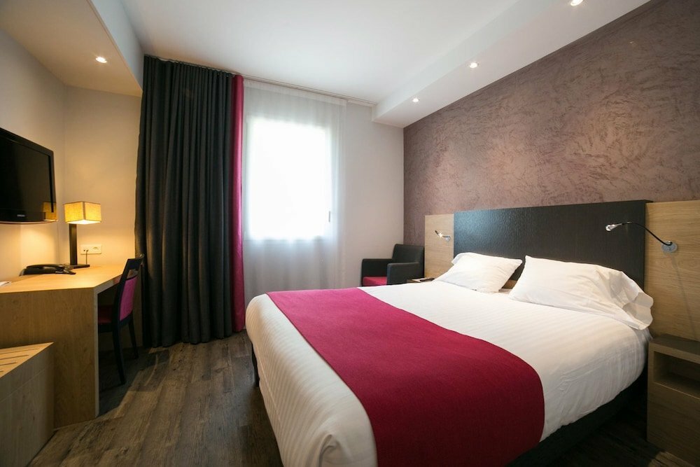 Otel Hotel De La Louee, , foto
