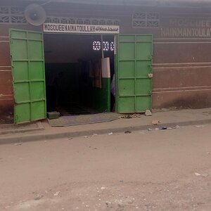 Namatoullah Mosque (Rue Koné Mambi No:285, La commune Adjamé), cami  Abican'dan