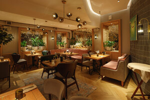 Beefstroganov Grill (Belinskogo Street No:55), restoran  Yekaterinburg'dan