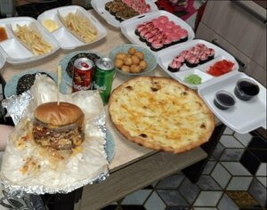 Kinza (ulitsa 50 let Oktyabrya No:16А), kafe  Malaya Vishera'dan
