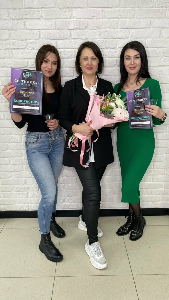 Güzellik salonu Студия парикмахерского искусства Ольги Бостан, Stavropol, foto