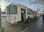 Akademika Shvartsa Street (Belinskogo Street No:173/1, Yekaterinburg), toplu taşıma durağı  Yekaterinburg'dan