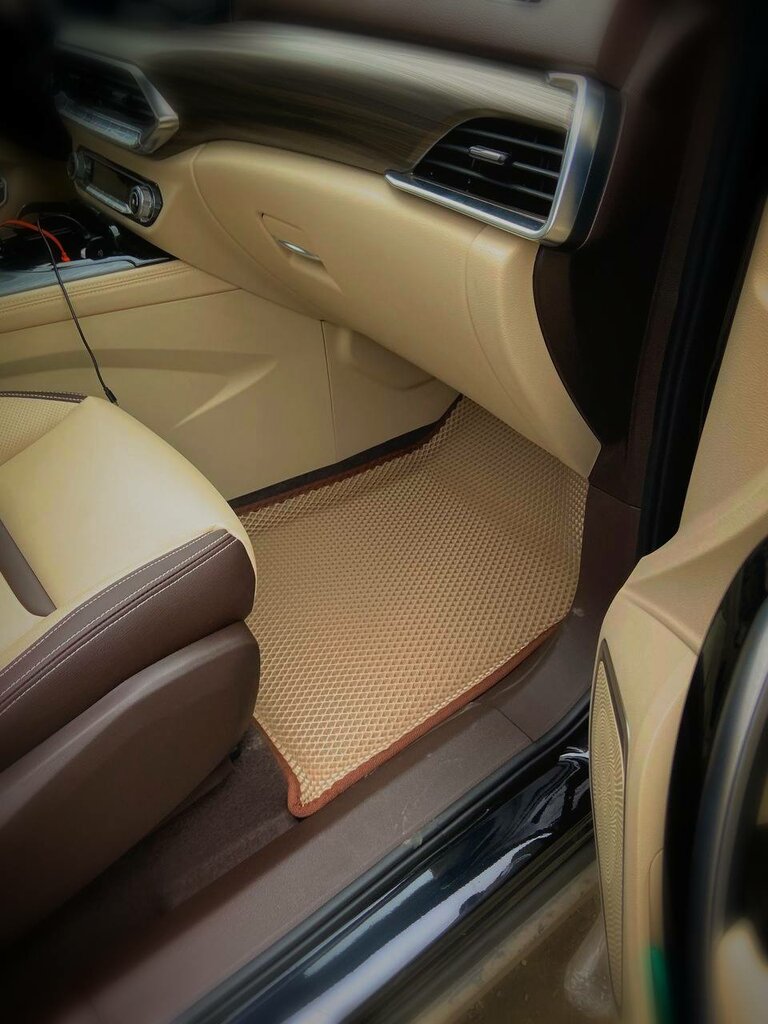 Oto aksesuarları Eva Nsk, Novosibirsk, foto