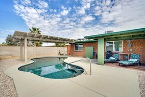 Tucson Vacation Rental w Private Pool & BBQ Grill (Arizona, Pima County, City of Tucson), otel  Tucson'dan