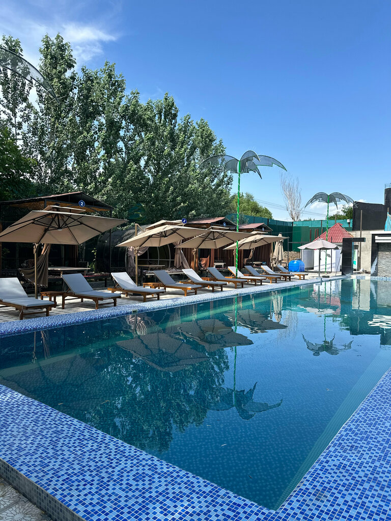 Restoran Kuli. Rohati, Vahdet, foto