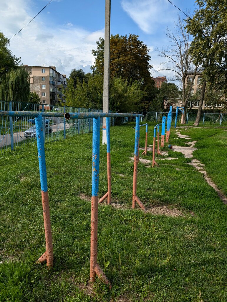 Spor alanı Турники, Tula, foto