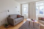 Bnapartments LoftPuzzle (Largo dos Lóios No:15), otel  Porto'dan