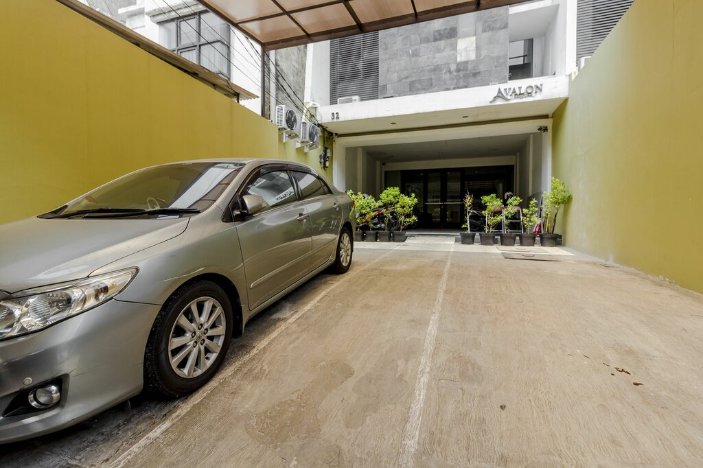 Otel RedDoorz Plus @ Pasar Baru, Cakarta, foto