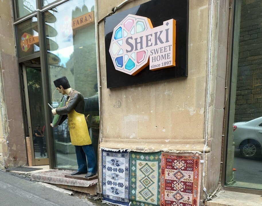 Pasta, şekerleme ve tatlı Sheki Sweet Home, Bakü, foto