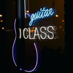 Viktor Polovov's guitar class (Volnaya Street No:5, Putilkovo Village), müzik okulları ve konservatuarlar  Moskova ve Moskovskaya oblastından
