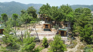 Teras Gurme Restaurant (Balıkesir, Edremit, Eroğlan Mah., Kadıkandak Mevkii Küme Evleri, 7), restoran  Edremit'ten