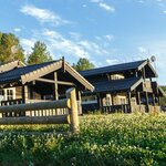 Приостровское (Leningrad Region, Lodeynopolskiy rayon, Yanegskoye selskoye poseleniye, urochishche Kharevshchina, 30), konuk evi  Saint‑Petersburg ve Leningradskaya oblastından