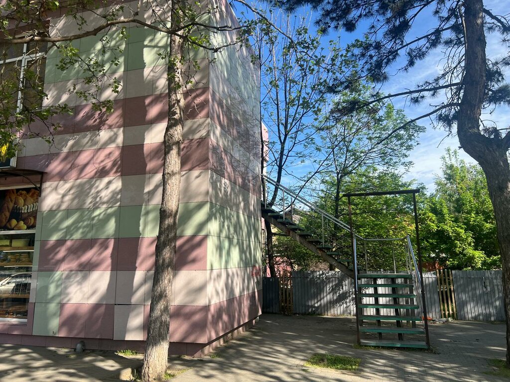 Kuaförler Stydia reconstrykcii volos Niny Korpusenko, Krasnodar, foto