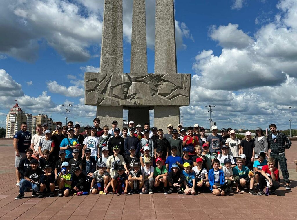 Spor kulüpleri Tri Medvedya, Moskova, foto