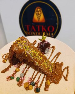 Tatko Dondurma ve Waffle (Demirlibahçe Mah., Uzgörenler Sok., No:11/A, Mamak, Ankara), kafe  Ankara'dan