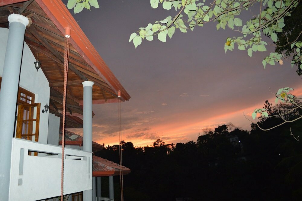 Otel Elegante The Villa, Kandy, foto