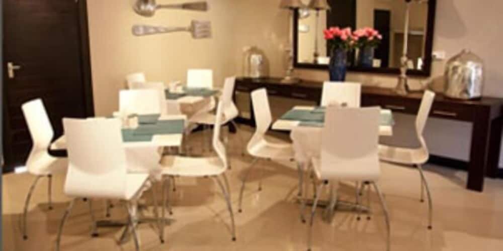 Otel Nels River Guesthouse and SPA, Mbombela, foto