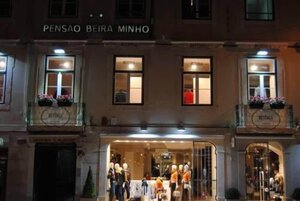 Figueira House in Beira Minho (Lisboa, Parish of Santa Maria Maior, Figueira Square, 6), otel  Lizbon'dan