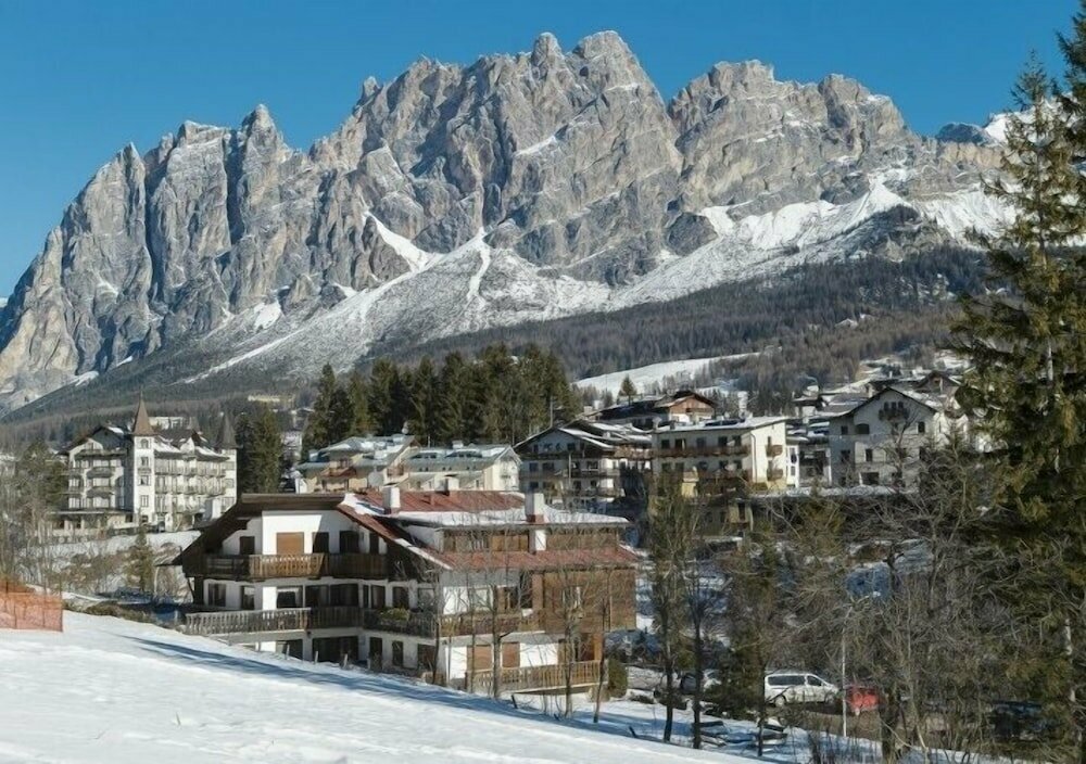 Otel Villa Casanova, Cortina d'Ampezzo, foto