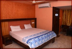 Goroomgo swastik Guest House Varanasi (State of Uttar Pradesh, Varanasi), otel  Varanasi'den