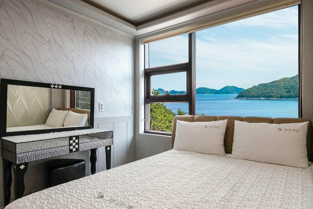 Otel Geoje Marine Castel Pension, Güney Gyeongsang İli, foto