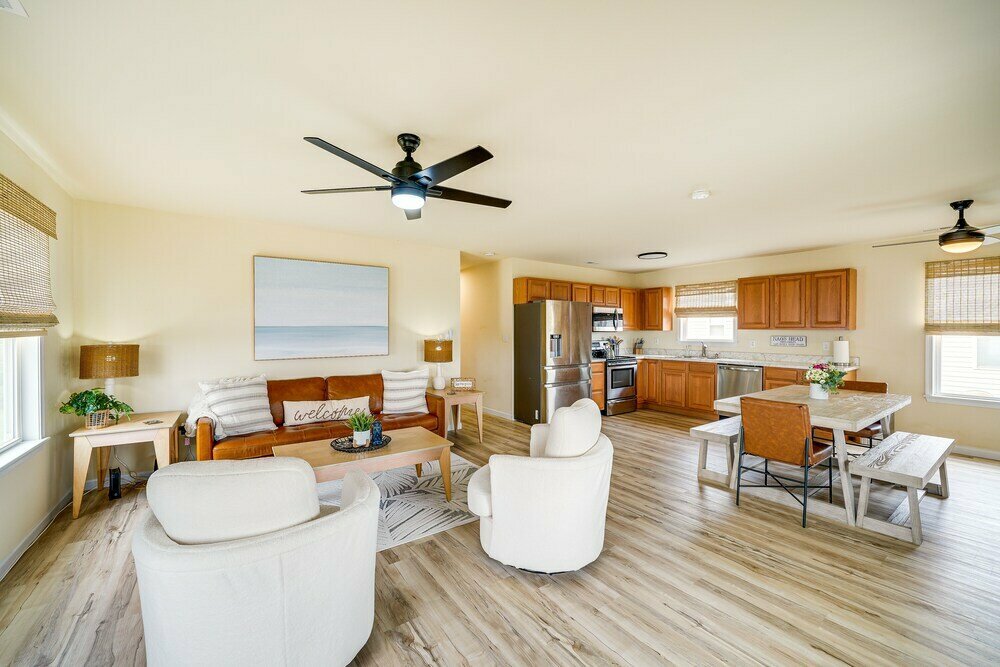 Otel Nags Head Vacation Rental w Hot Tub: Near Beach!, Kill Devil Hills, foto