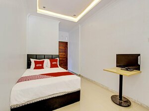 Oyo 92166 Nirwana Inn Syariah (Yogyakarta City, Jl. Alun Alun Utara), otel  Yogyakarta'dan