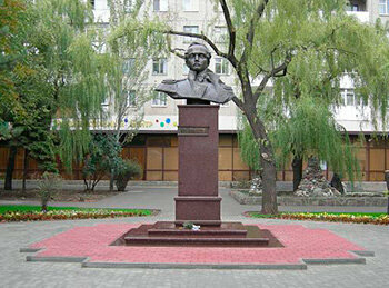 Anıt, heykel Михаил Юрьевич Лермонтов, Rostov‑na‑Donu, foto