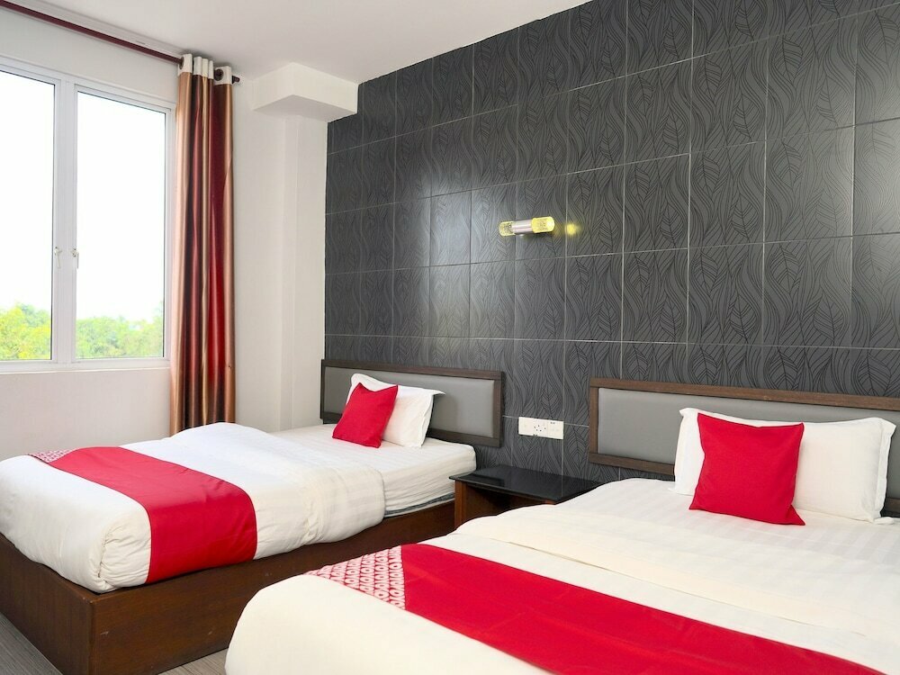 Otel Oyo 89457 682 Lodge, Bintulu, foto