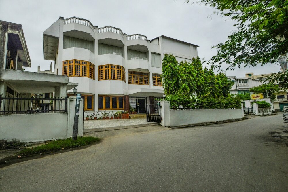 Otel Oyo 14814 Hotel Vinayak, Udajpur, foto