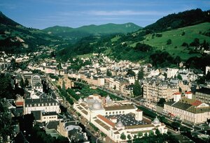 Le Charlet (Auvergne-Rhône-Alpes, Puy-de-Dôme, Arrondissement de Clermont-Ferrand, La Bourboule, Boulevard Louis Choussy, 94), otel