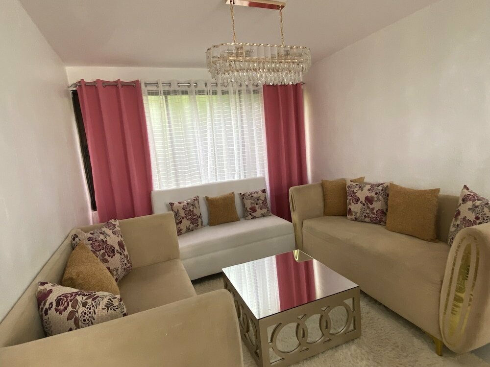 Otel Cozy 3 Bedrooms Apt Monumental Area - Wifi and Parking, Santiago İli, foto