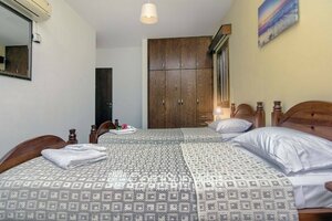 Fabulous Villa In Coral Bay Near Beach (Paphos District, Coral Bay), otel  Baf İlçesi'nden