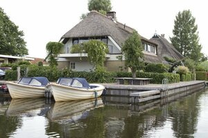 De Mariahoeve (Friesland, Boarnsterhim, Utbuorren, 16), otel  Friesland'dan
