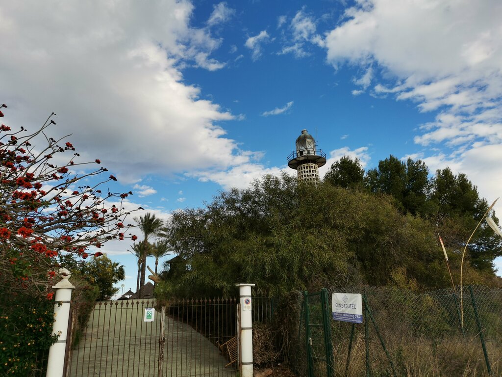 Tren istasyonu Carvajal, Endülüs, foto